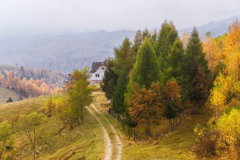 Ce poți să faci în satul Peștera din Brașov- Calatorii de weekend